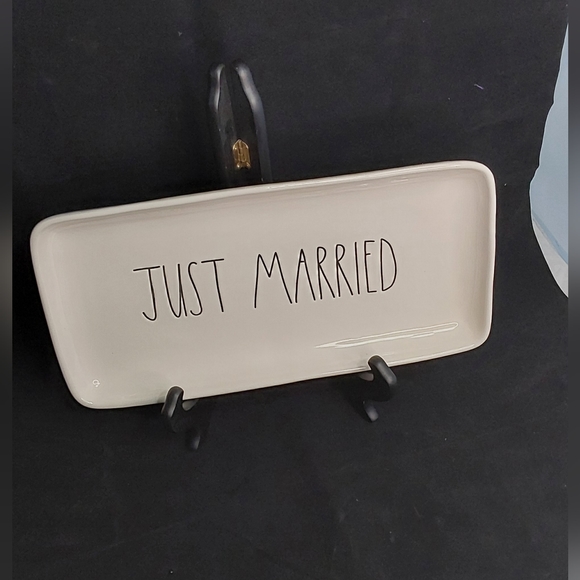 Rae Dunn | Dining | Rae Dunn Artisan Collection Just Married Tray ...
